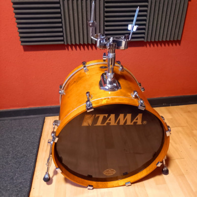 Bombo 22"x18" TAMA Starclassic + tom holder doble de segunda mano en ...