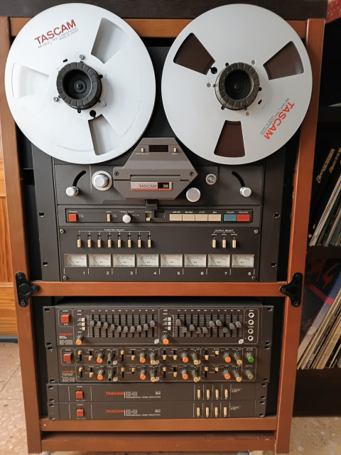 Tascam 38 + accesorios de segunda mano por 1450 € en Alicante