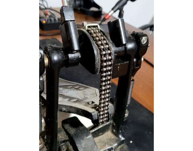 Pedal de bombo Taye de segunda mano por 65 € en Madrid