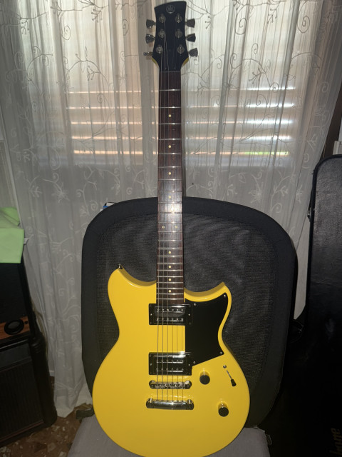 YAMAHA REVSTAR rs320 de segunda mano por 250 € en SC Tenerife | Guitarristas