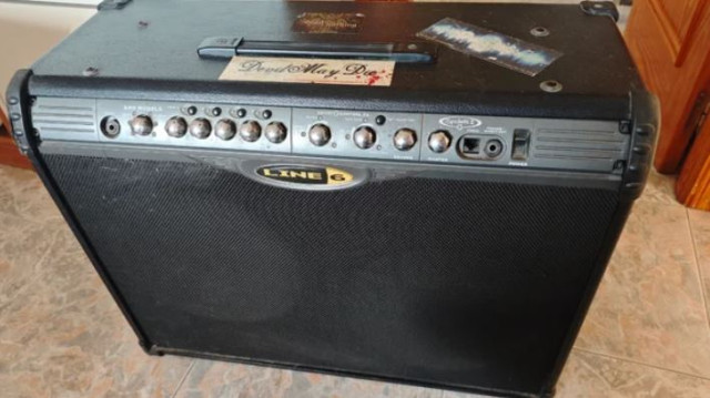 Amplificador Line 6 Spider II 150W de segunda mano por 120 € en Málaga ...
