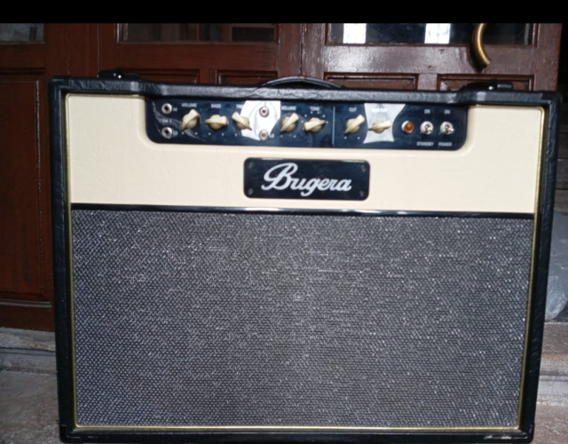BUGERA BC30 de segunda mano por 250 € en Burgos | Guitarristas