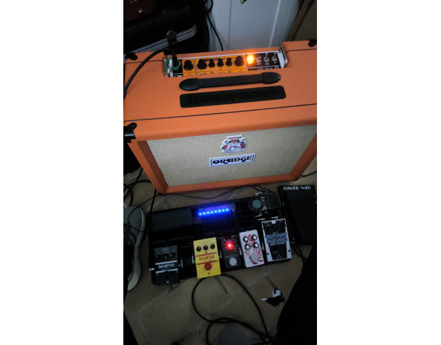 Orange Rocker 32 Creamback y Greenback de segunda mano por 900 € en Cádiz