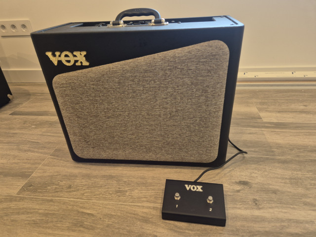 Amplificador de guitarra Vox AV30 de segunda mano por 160 € en Madrid ...