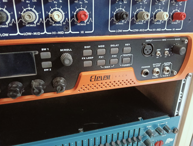 Eleven rack-previo para guitarra de segunda mano por 250 € en Sevilla ...