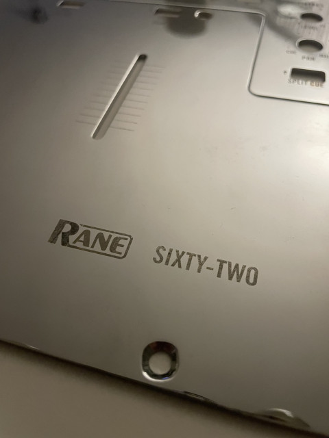 Rane 62 faceplate cromado de segunda mano por 200 € en Barcelona