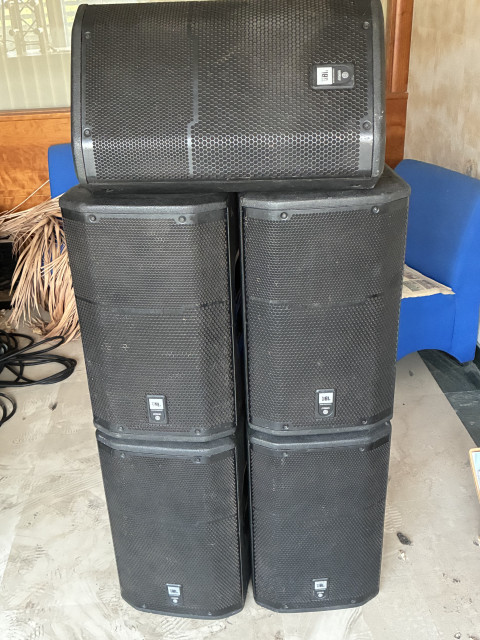 4 unidades PRX 612 m de segunda mano por 2000 € en Salamanca | Hispasonic