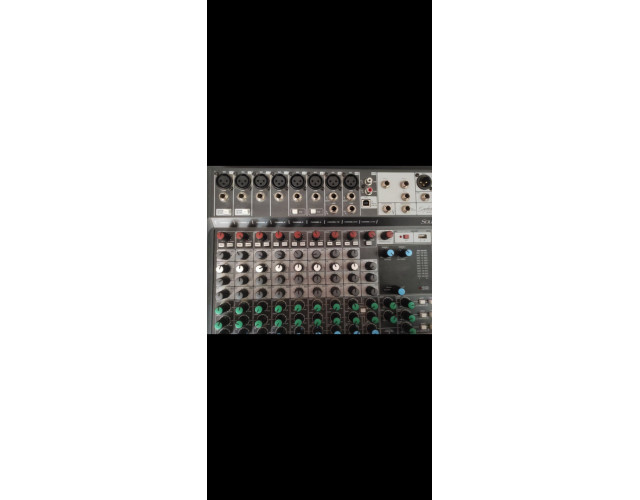 Soundcraft Signature 12 MTK de segunda mano por 450 € en Madrid