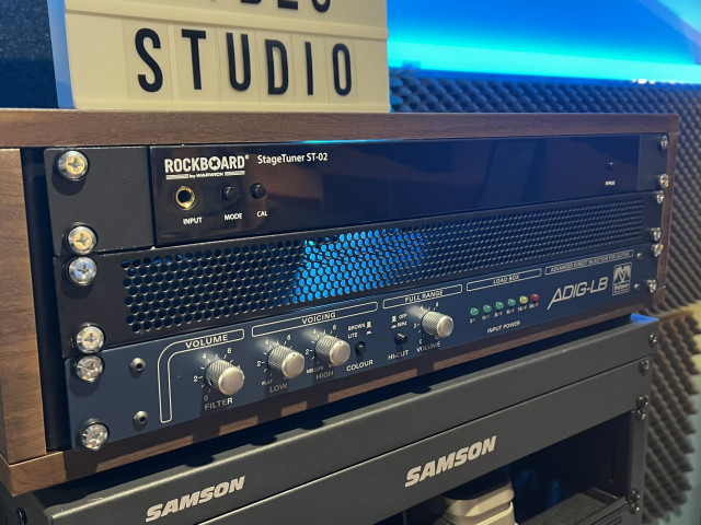 Rockboard StageTuner ST02 de segunda mano por 80 € en Girona | Guitarristas