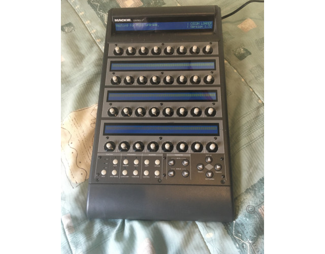 Mackie Control C4 (para arreglar) de segunda mano por 80 € en Madrid ...