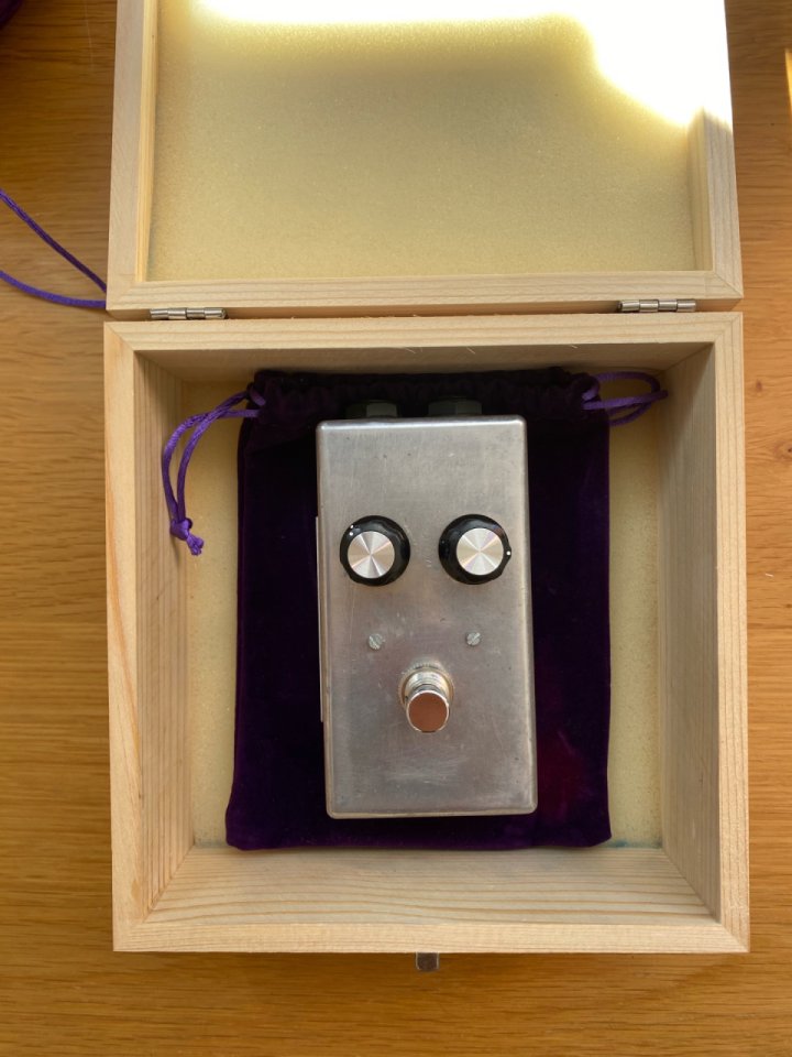Beanies Fuzz Face Tone Bender MK1.5 de segunda mano por 200 € en Barcelona