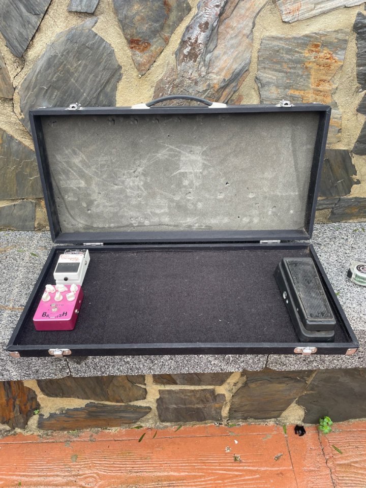 Maleta diago PB-03 de segunda mano por 75 € en Cádiz | Guitarristas