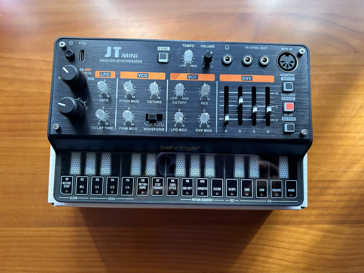 Behringer JT Mini de segunda mano en Madrid | Hispasonic