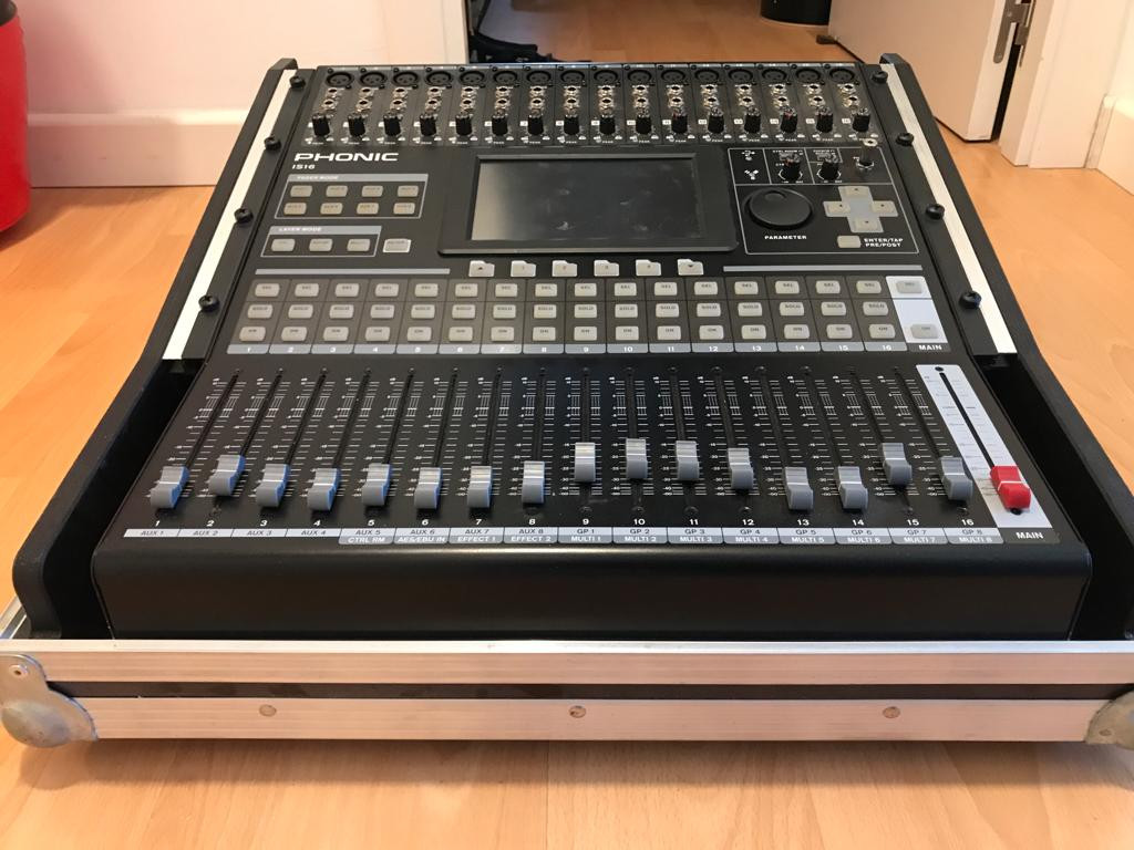 Mesa Phonic IS16 de segunda mano por 830 € en Madrid | Guitarristas