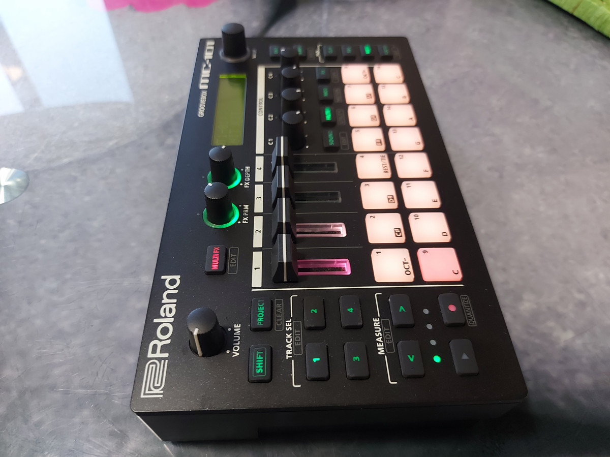 Roland MC-101 de segunda mano por 330 € en Madrid | Hispasonic