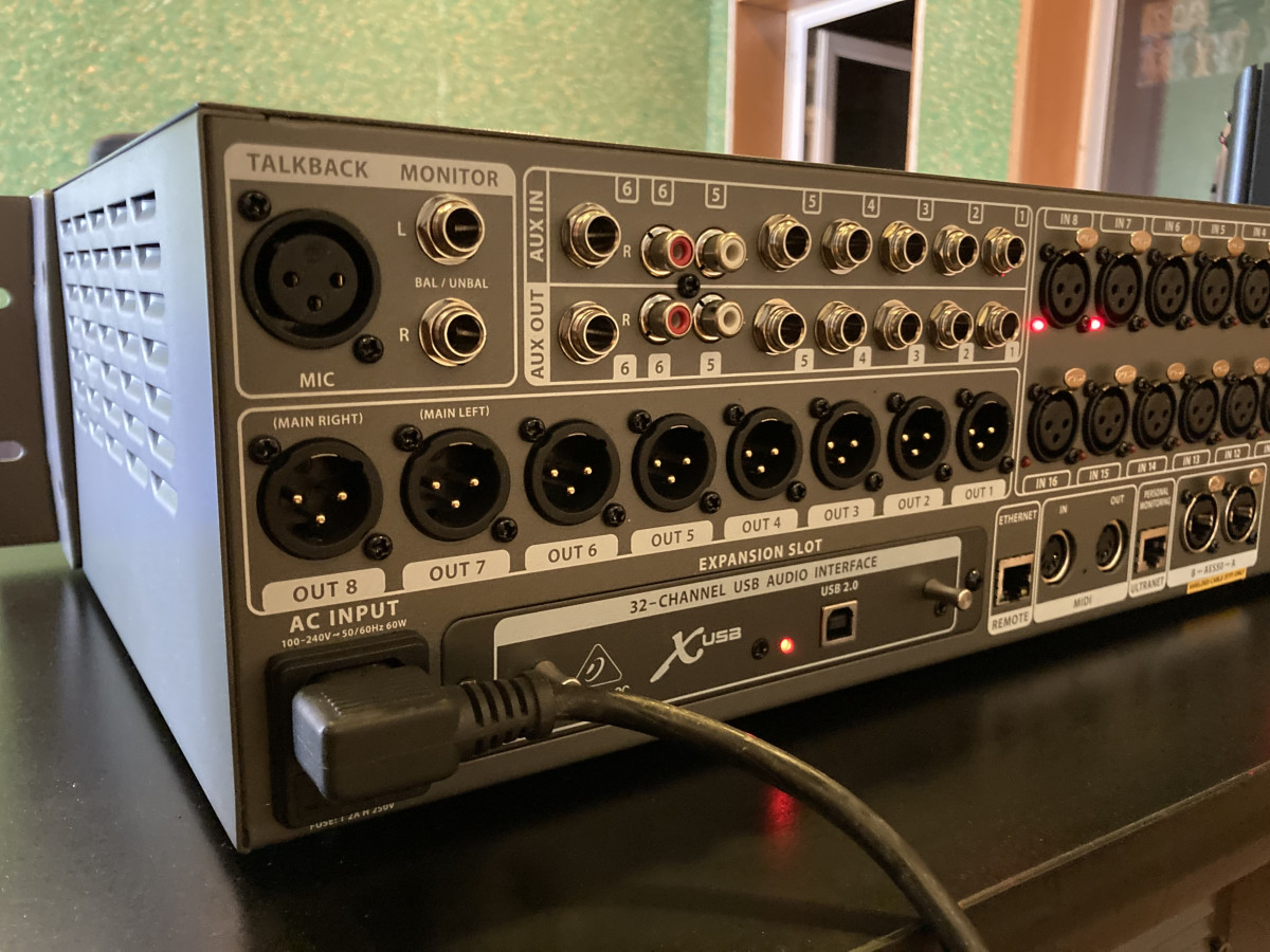 Behringer X32 Rack de segunda mano por 1000 € en Tarragona | Hispasonic